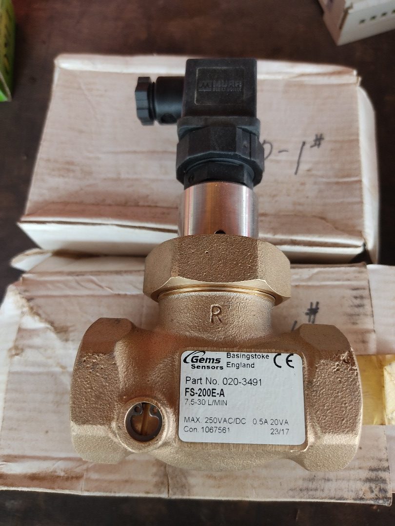 GEMS SENSORS FD-200E-A SERIES SHUTTLE FLOW SENSOR - Green Project ...